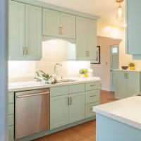China Factory Direct Matt Lacquer Mint Green Kitchen Cabinets Full Set with Golden Handles and Sink 16mm MDF for sale