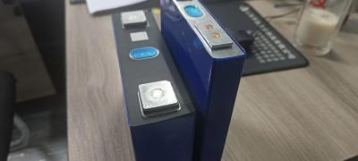 China LiFePO4 Battery 3.2V 100Ah 170Wh/kg Prismatic Cell for Solar Energy Storage System for sale