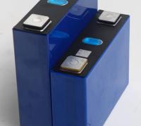 China 3.2V 100Ah LiFePO4 Battery Wall Mounted Solar Power Storage System 5.12KWh for sale