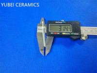China Insulating Alumina Ceramic Rods 89HRA Mechanical Alumina Ceramic Bar for sale