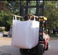 China PP Woven Jumbo 1 Ton 1000kg Fabric FIBC Bulk Jumbo Bag Tear Resistant Design for sale