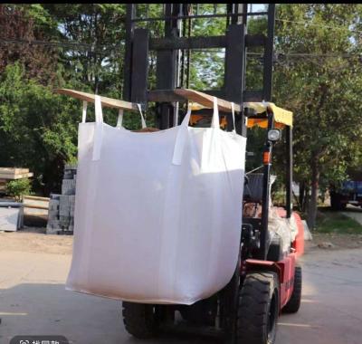 China PP Woven Jumbo 1 Ton 1000kg Fabric FIBC Bulk Jumbo Bag Tear Resistant Design for sale