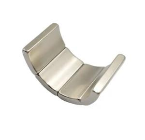 China NdFeB Rare Earth Motor Magnets , NiCuNi Coating Arc Shaped Magnets for sale