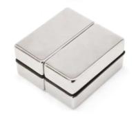 China Powerful NdFeB Permanent Magnets N35-N52 Super Strong Block Magnets for sale