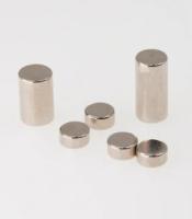 China Super Strong Neodymium Cylinder Magnets N35 N52 Strong Magnet for sale