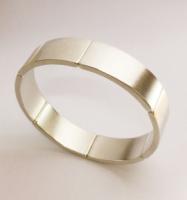 China Powerful Arc Ndfeb Magnets N30-N54 Motor Neodymium Magnet for sale
