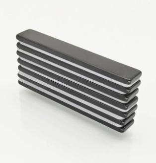 China Super Strong Bar Magnet Neodymium , Rare Earth Rod Magnets For Fridge Office Family for sale