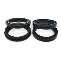 China Rotary Oil Seal 0-0.5Mpa for Heavy Duty Machinery NBR FKM Custom Sizes for sale