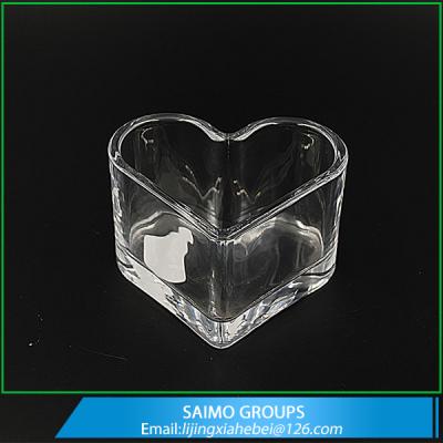 China SM-7053-0 Crystal Heart Glass Tealight Holder 10x7x6cm 600g Bulk Wholesale with Custom Colors for sale