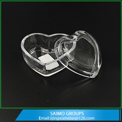 China SM-3138-0 Handmade Heart Shaped Glass Candy Jar 10.5cm Diameter 340g Weight for sale