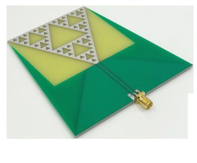 China N Female Connector Ultra Wideband Antenna 1575.42MHz Marine Gps Antennas for sale