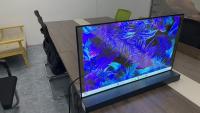 China 30 / 55 Inch Transparent OLED Screen Desktop Landscape Energy-Efficient For Retail Store Education Shopping Mall Hotel for sale