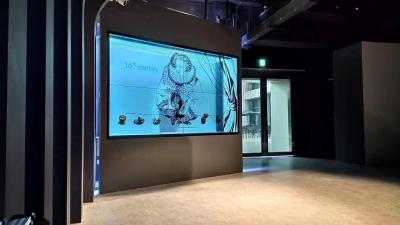 China 46 49 55 65 Inch Transparent LCD Screen 4k 2x2 Video Wall Customized Size for sale