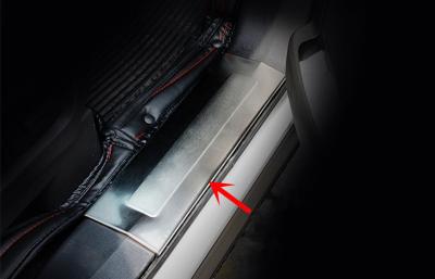 China Stainless Steel Outer And Inner Side Door Sill Plates For Ford Explorer 2011 2012 for sale
