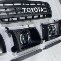 China OEM Compatible 5311190A09/5310160030 Toyota Land Cruise Original Size Front Grille With Black / White / Chrome Trim for sale