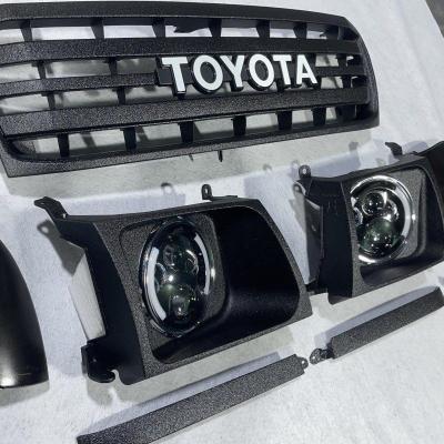 China OEM Compatible 5311190A09/5310160030 Toyota Land Cruise Original Size Front Grille With Black / White / Chrome Trim for sale