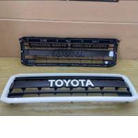 China 5311160100 Toyota Land Cruise 81 HZJ81V Auto Front Grille Replacement For Standards for sale