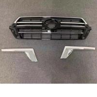 China OEM 5310160A40 Toyota Land Cruise URJ202 Front Radiator Grille Black White Chrome 5310160D70 for sale