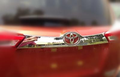 China Toyota RAV4 2013 2014 Auto Body Trim Parts Rear Trim Strip Chrome for sale