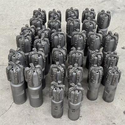 China 5 1/2 Inch Matrix Body PDC Drill Bit for Soft to Hard Formation in Petroleum and Water Well Drilling for sale