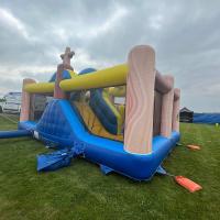 China Customizable Pirate Treasure Hunt Themed Inflatable Obstacle Course with Climbing Tree for sale