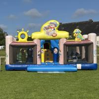 China Customizable Pirate Treasure Hunt Themed Inflatable Obstacle Course with Climbing Tree for sale