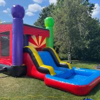 China Kids' Customized Color Castle Themed Inflatable Bouncing Castle with Slide Combo for sale