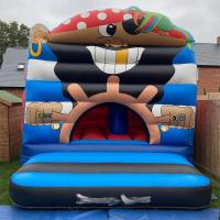 China Customized Q Version Pirate Captain Bounce House Castle for Unisex Indoor and Outdoor Fun for sale
