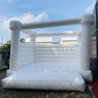 China Custom Size White Moonwalk Inflatable Bouncers for PVC Bouncy Castle in Pastel Color for sale