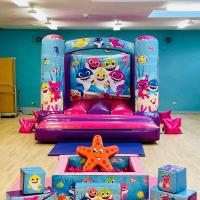 China 14 Years up Customized Mini Inflatable Trampoline Castle with Slide Custom Color for sale