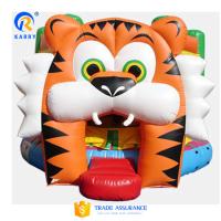 China Customized Color Castle Slide Combo Bouncy House Inflatable Tiger Castle for sale