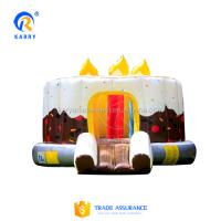 China Unisex Amusement Park Toy Castle Commercial Inflatable Bounce House with Slide and Water for sale