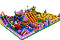 China 14 Years up Crazy Ferris Wheel Inflatable Fun City Bouncy Castle with Animal Theme Park for sale