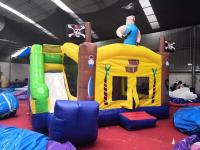China Features Repair Kits Portable Pirate Ship Inflatable Jumping Castle Slide Combo for sale