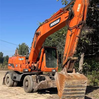 China Low price 22 tons used Korean wheel excavator Doosan DX 210W-7 with lower working hours for sale