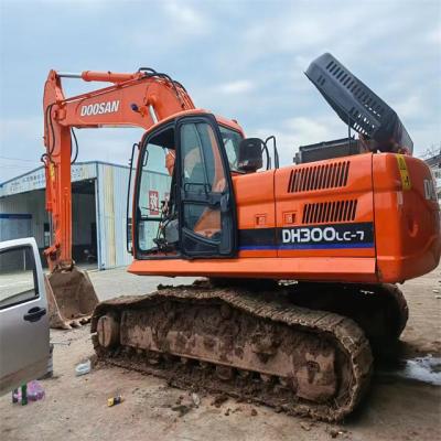 China 29 Ton Ready Used Excavator For Work And Experienced Used Korea Imported Doosan DX 300LC In Good Condition for sale