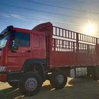 China Good Performance HOWO 8X4 Cargo Truck with 6m Cargo Box Dimensions for sale
