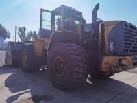 China 4WD Drive Type Used Loader VOLVO L220E Original Design Wheel Skid-Steer Loader Moving Type for sale
