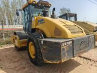 China Used XCMG XS263J Vibratory Road Roller  Global Shipping 26t for sale