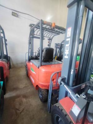 China Used 3 Ton Electric Heli Forklift  2022 Model 80% Battery Health for sale