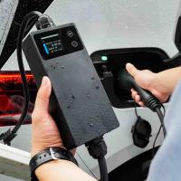 China Smart Portable EV Charger with LCD Display, Delay Charging, and IP67 Protection for sale
