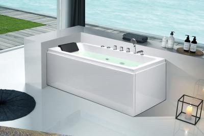 China Acrylic Soaking Free Standing Bathtubs for sale