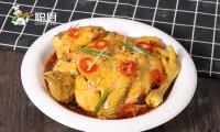 China Braised Healthy Ready To Eat Meals Salty Steamed Chicken With Chili Sauce 170g for sale