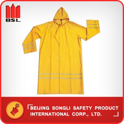 China SLF-9096 Rain Coat with 2.5cm Reflective Tape - 100D to 200D Fabric, 0.26mm to 0.35mm Thickness Options for sale