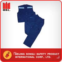 China SLA-B6 Professional Wear Suit - Two-Piece Workwear with 110g/m² T/C Fabric and Multiple Pockets for sale