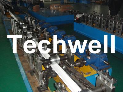 China 3 - 12m/min Speed Manual Decoiler, 0.7 - 1.0mm PU Foam Roller Shutter Door Forming Machine for sale