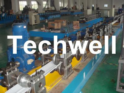 China 3KW Cutting Power 0.7 - 1.0mm PU Foam Rolling Shutter Door Forming Machine TW-PURD85 for sale