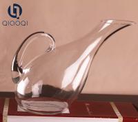 China Competitive price Various Market beauty glass decanter with handle for sale