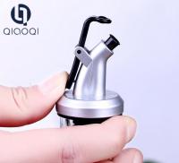 China Simple Style Quality oil and vinegar dispenser with nozzle for sale
