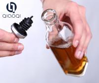 China Simple Style Quality oil and vinegar dispenser with nozzle for sale